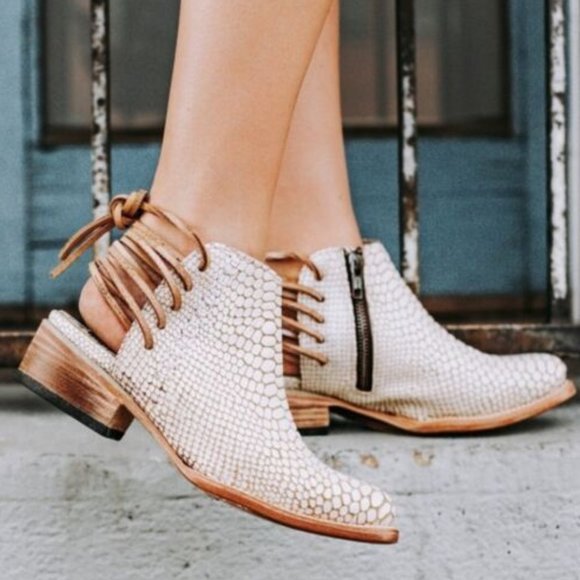 Freebird by Steven | Shoes | Rare Freebird By Steven Jojo White Snake Back Lace Ankle Booties ...